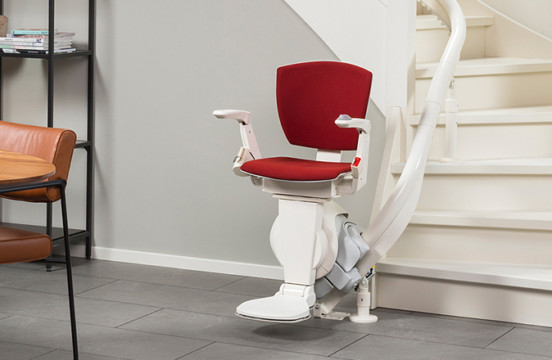 Prijzen trapliften: wat kost uw traplift? - Otolift Trapliften België